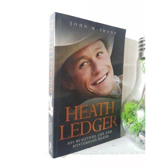 Biographies - Heath Ledger / Jeff Pearce / Kurt Cobain - Trade ...