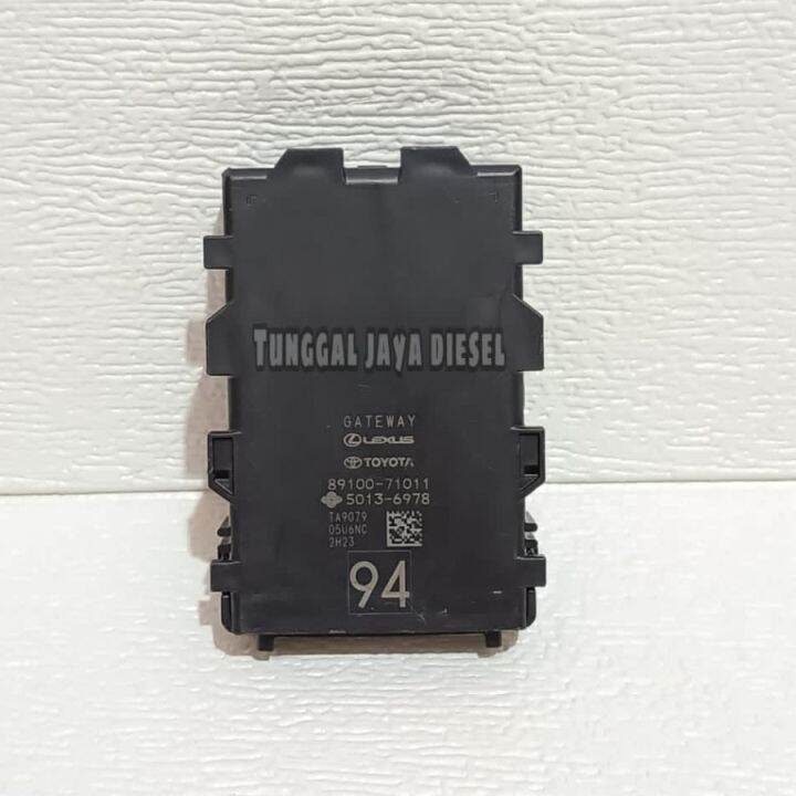 ECU Computer Network Gateway Toyota Fortuner VRZ Hilux Revo Original ...