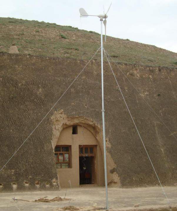 Stainless Steel Tower Pole For Wind Turbine Generator With Accessories ...