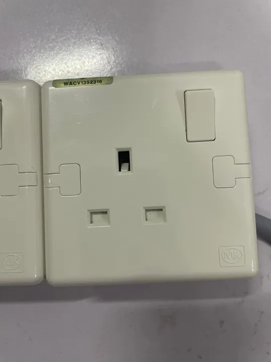 READY STOCK MK Plug Socket 3 PIN Sirim Brands Home Electrical Inner ...