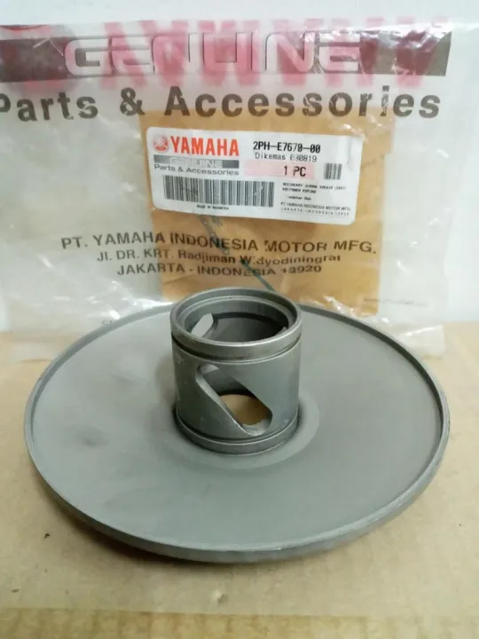 ORIGINAL YAMAHA SECONDARY SLIDING SHEAVE / FEMALE TORQUE DRIVE FOR MIO ...