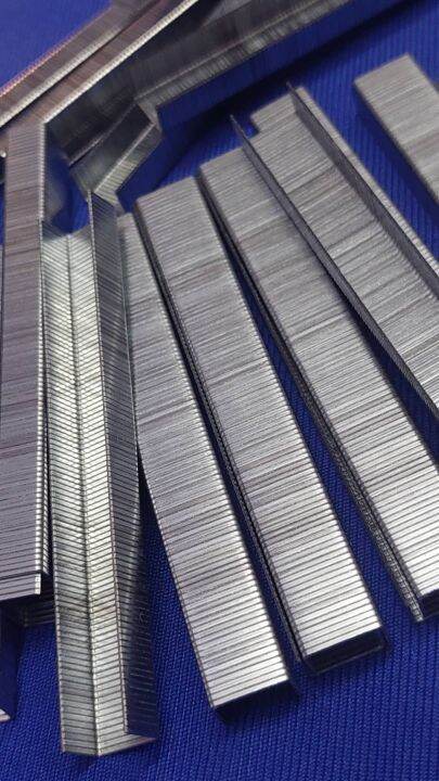 2 BOX BALA NG GUN TUCKER ginagamit sa pag didikit ng tapete sa mesa ng ...