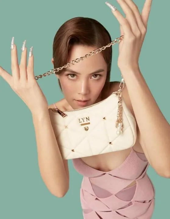 กระเป๋า Lyn งานแท้💯 outlet สะพายข้าง ทรงพอช lynarould bag lynแท้ crossbody | Lazada.co.th