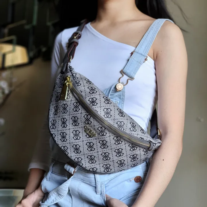 Original Guess Fanny Pack Large Belt Bag In Signature Monogram - Grey ...