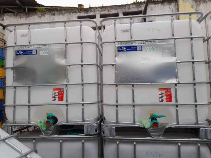 IBC TANK SCHUTZ 1000 Liter Toren Air 1000 Liter Kempu 1000 Liter Penampungan Air 1000 Liter ...