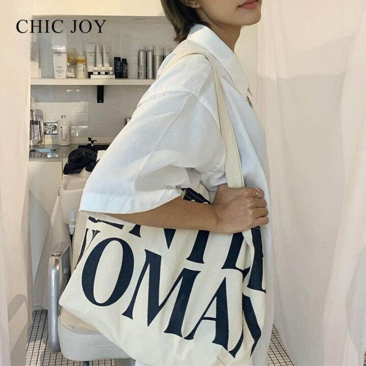 Cjoy กระเป๋าโท้ท ผู้หญิงกระเป๋าสะพายไหล่ใหม่วรรณกรรมกระเป๋าถือเรโทรขนาดใหญ่ตัวอักษรแฟชั่นกระเป๋า ...