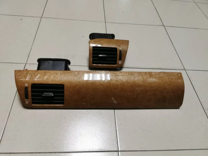 Toyota Alphard ANH10 Light Walnut Left & Right Air Cond Vent & Center ...