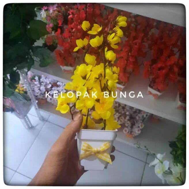 Tanaman Bunga kuning artificial Palsu / Vas Bunga / Pohon Bunga Sakura ...