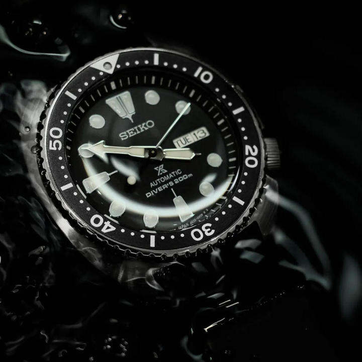Seiko 5 Sports Divers Automatic Japan Hand Movement Watch Black Rubber ...
