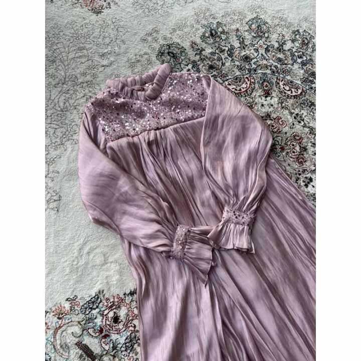 Gamis Shimmer Jumbo Maudy Dress Model Terbaru Kekinian 2023 / Gamis ... Gamis Shimmer Jumbo Maudy Dress Model Terbaru Kekinian 2023 / Gamis ...