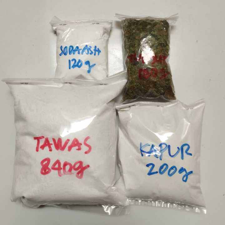 Treatment Ecoprint Paket F (SODA ASH/TUNJUNG/TAWAS/KAPUR): untuk 20 meter kain | Lazada Indonesia