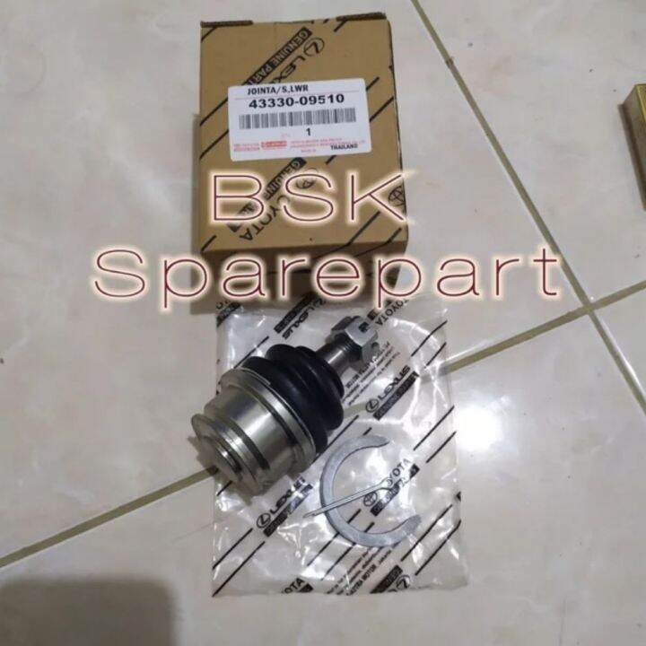 Ball Joint Lower Bawah Toyota Innova Fortuner Hilux Original | Lazada ...
