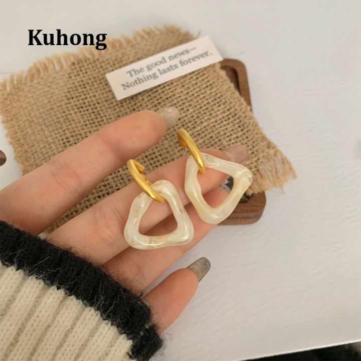 Kuhong ต่างหูอะคริลิกด้านทรงสามเหลี่ยมแบบกลวงต่างหูเกาหลีต่างหูผู้หญิง ...