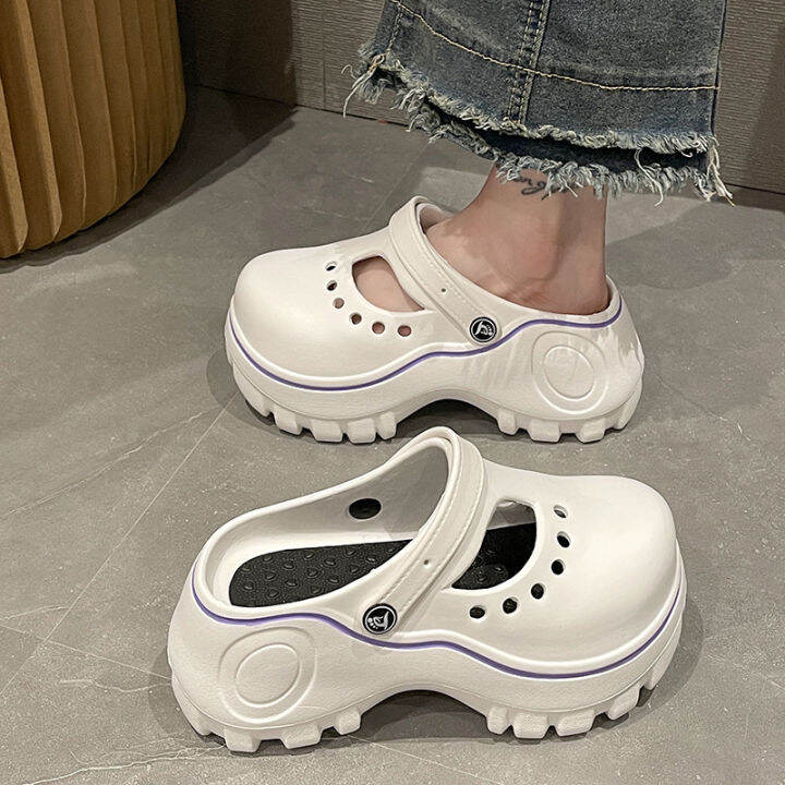 Pretty Annie Pretty Annie รองเท้าสวย ๆ ของแอนน์ รองเท้าผ้าใบสวย สาวๆ ...