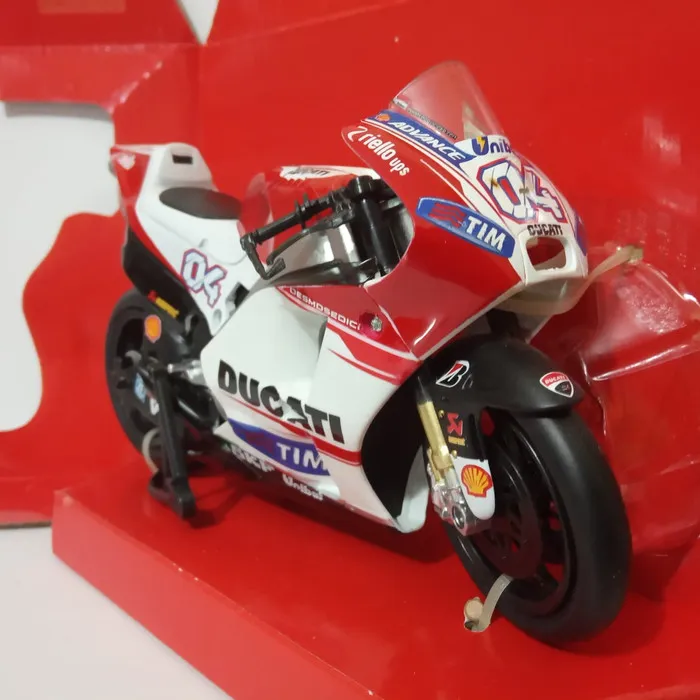 Diecast MotoGP Andrea dovizioso 04 miniatur motor sport Ducati Harga ...