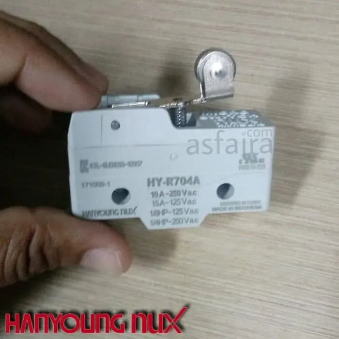 Micro Switch HY-R704A Hanyoung Nux tools n parts | Lazada Indonesia