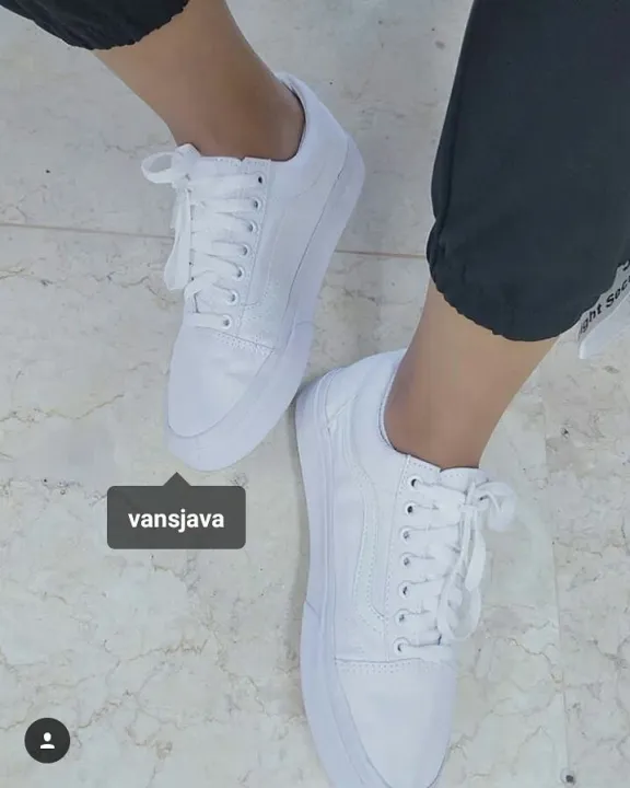 Sepatu Jalan Jalan Pria Sneakers Cowok Keren Terbaru Buat Gaya Sneaker ...