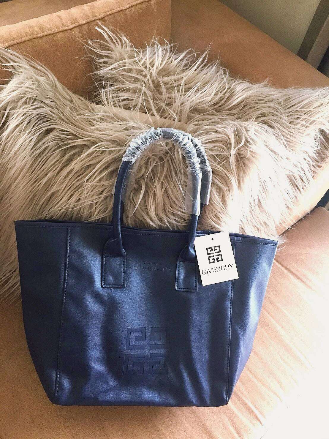 Best Seller!🎉 GV Soft Leather Shoulder Handbags (Limited edition) GWP ...