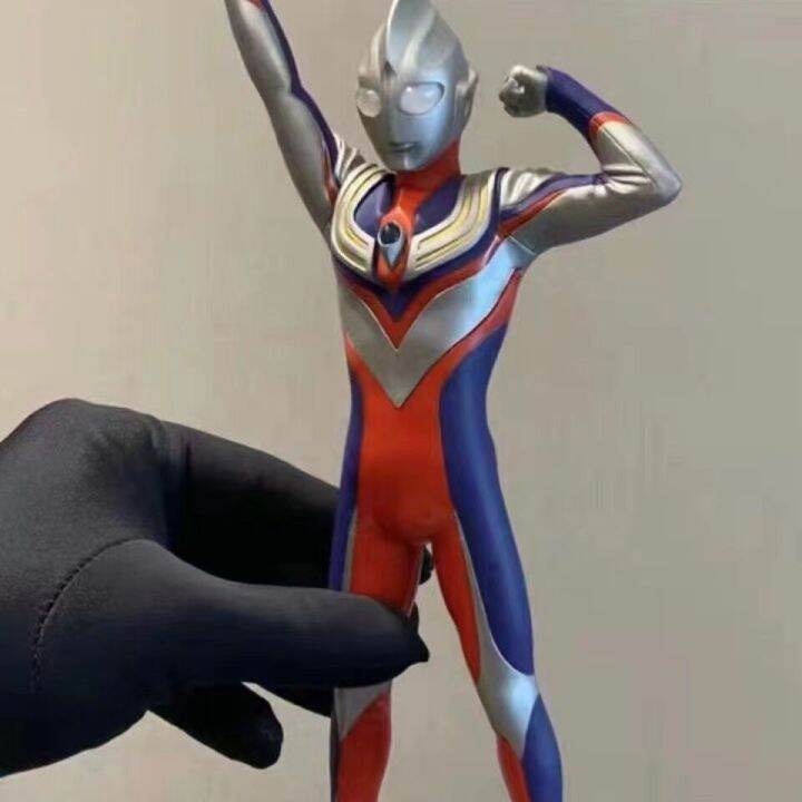 2022 New Anime Ultraman TV Version Xp SHF Red Tiga Ultraman Compound ...