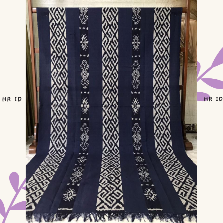 KAIN Batik Tenun Ikat BLANKET Terlaris Kain Tenunan warna Navy Putih ...