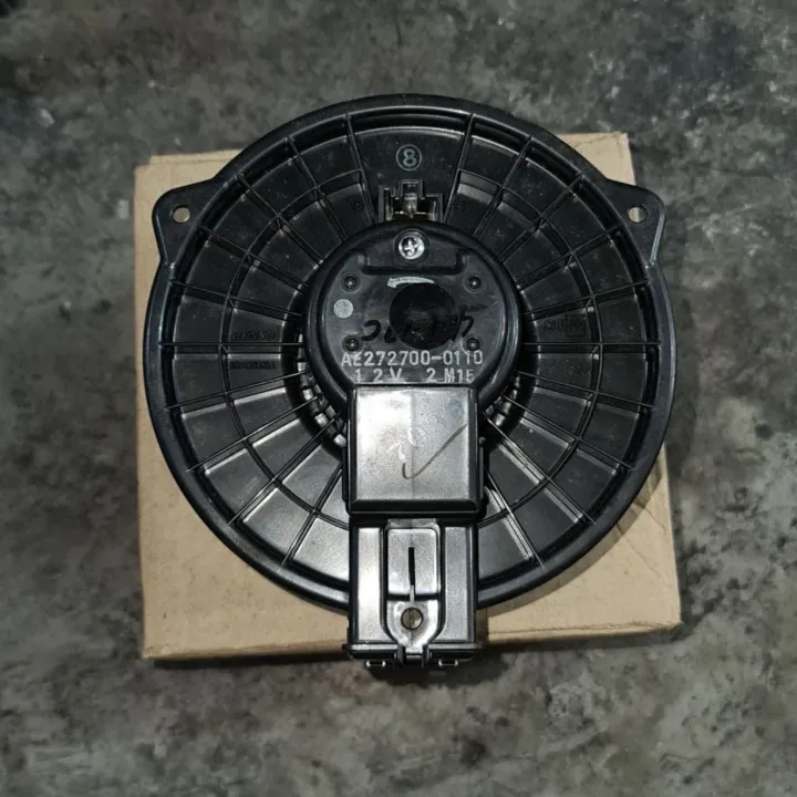 Toyota Innova Old Rear 2005 to 2015 Airconditioning Blower Motor ...