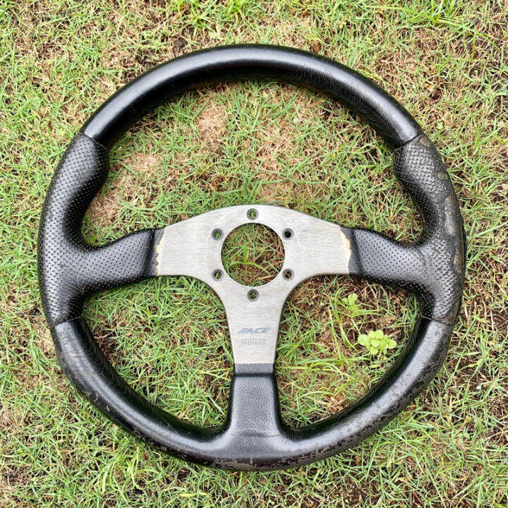 MOMO RACE TYP D35 KBA70116 STEERING ORIGINAL ITALY (USED) | Lazada