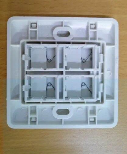 4 Ports RJ45 86x86mm Internet Wall Socket Faceplate With Four CAT.6 ...