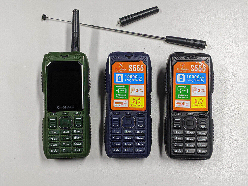 Original S555 สามการ์ดสามสแตนด์บายกลางแจ้งโทรศัพท์มือถือ Whatsapp ...