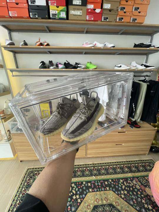 Acrylic Magnetic Side Drop Shoebox | Lazada PH