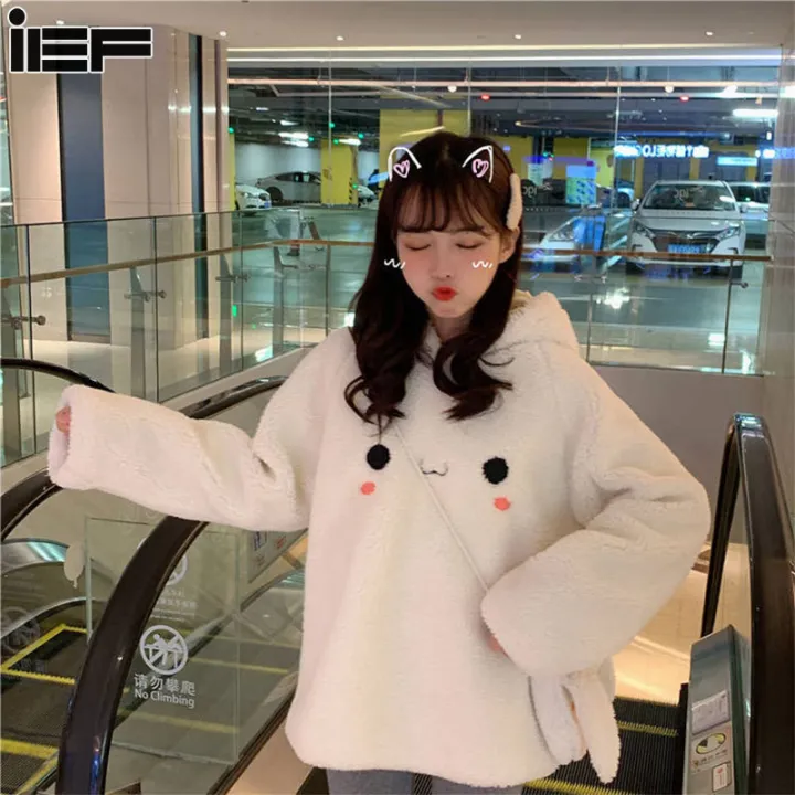 IEF 2022เลียนแบบแกะตุ๊กตาเสื้อกันหนาวผู้หญิงเวอร์ชั่นเกาหลีตุ๊กตาหนาแจ็คเก็ตคลุมด้วยผ้าผู้หญิง ...