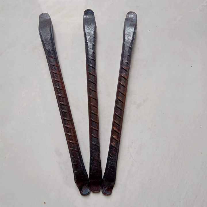 Congkelan Ban Motor Alat Pembuka Ban Bahan Besi Ulir isi 3pcs | Lazada ...