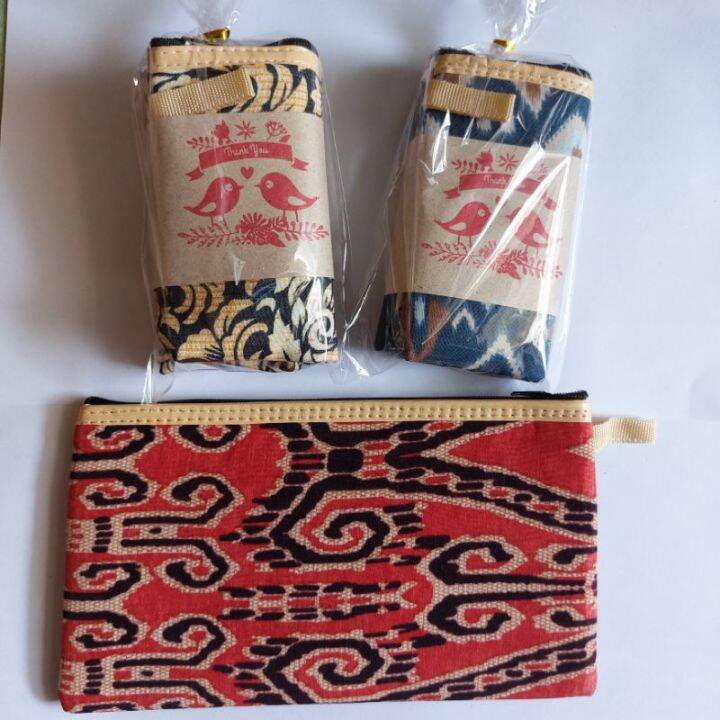 Dompet batik motif random kemasan plastik free kartu ucapan | Lazada ...