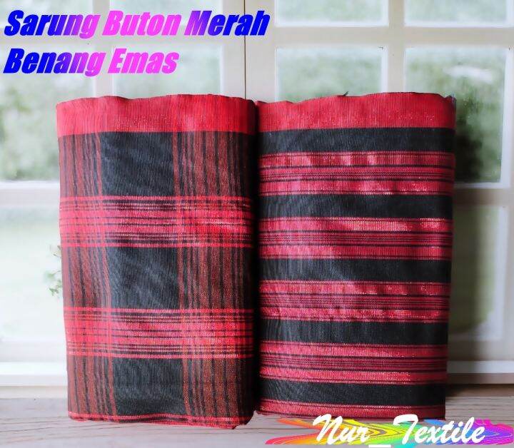 Sarung Adat Buton Merah Pakai Benang Emas Sarung Untuk Laki-Laki dan ...