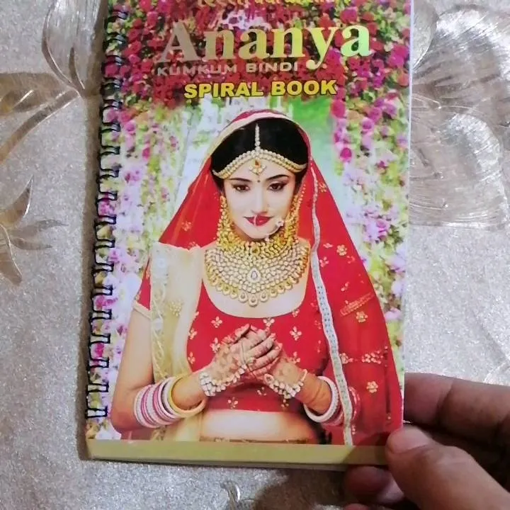 indian kumkum bindi book ( 960 bindis in one book) | Lazada PH