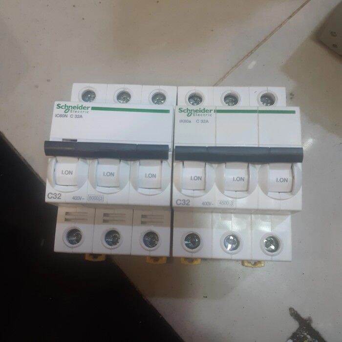 MCB 3P 3PHASE 3 PHASE 32A SCHNEIDER | Lazada Indonesia