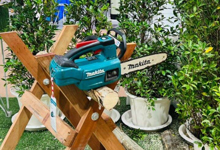 Makita Saw cordless (ONLY)เลื่อยโซ่ ขนาดบาร์ 10นิ้ว ยี่ห้อ มากีต้า รุ่น DUC254Z ใช้แบต 18v ...