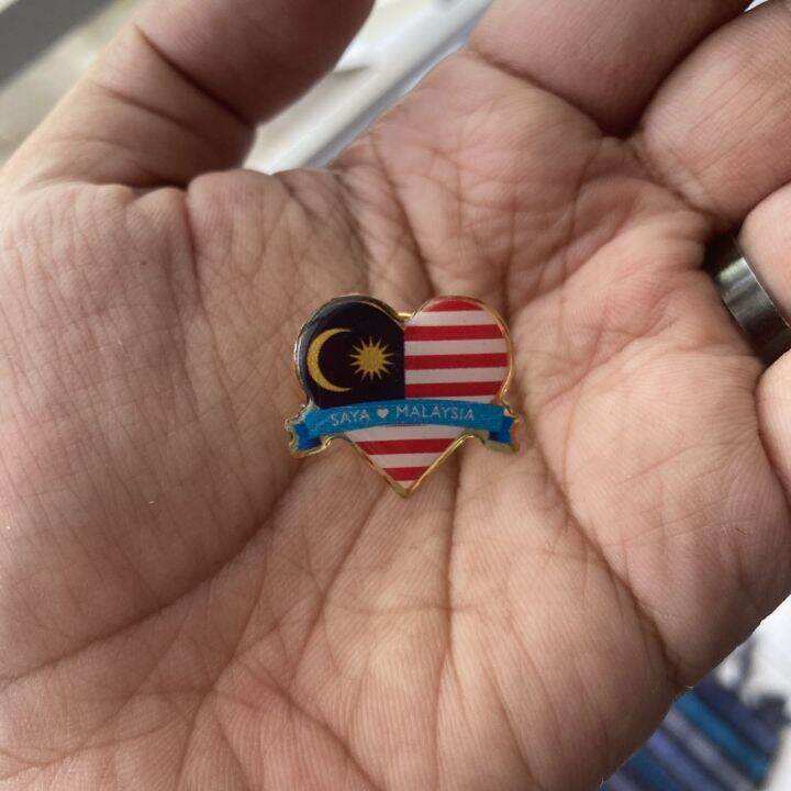 Pin Kolar Merdeka Saya Sayang Malaysia Bendera Malaysia Jalur Gemilang ...