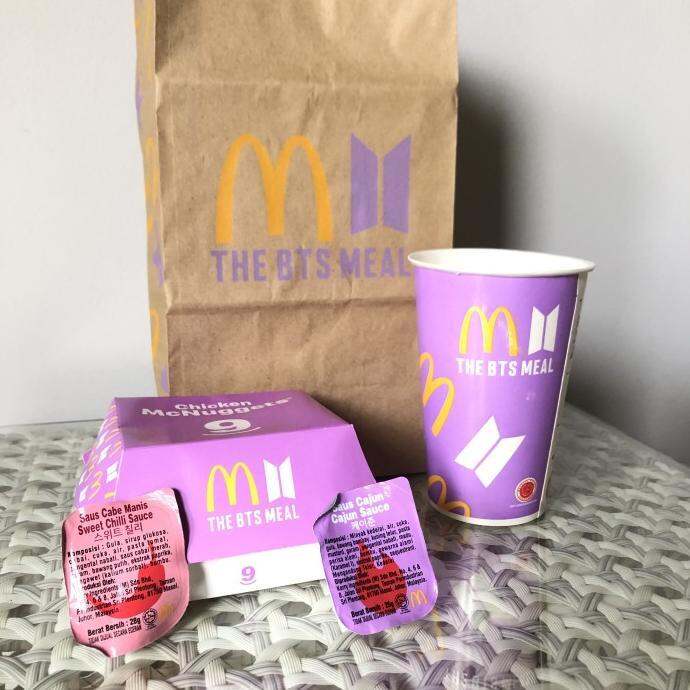 McDonald's BTS Meals Set, BTS Meals x MCD Packaging | Lazada Indonesia