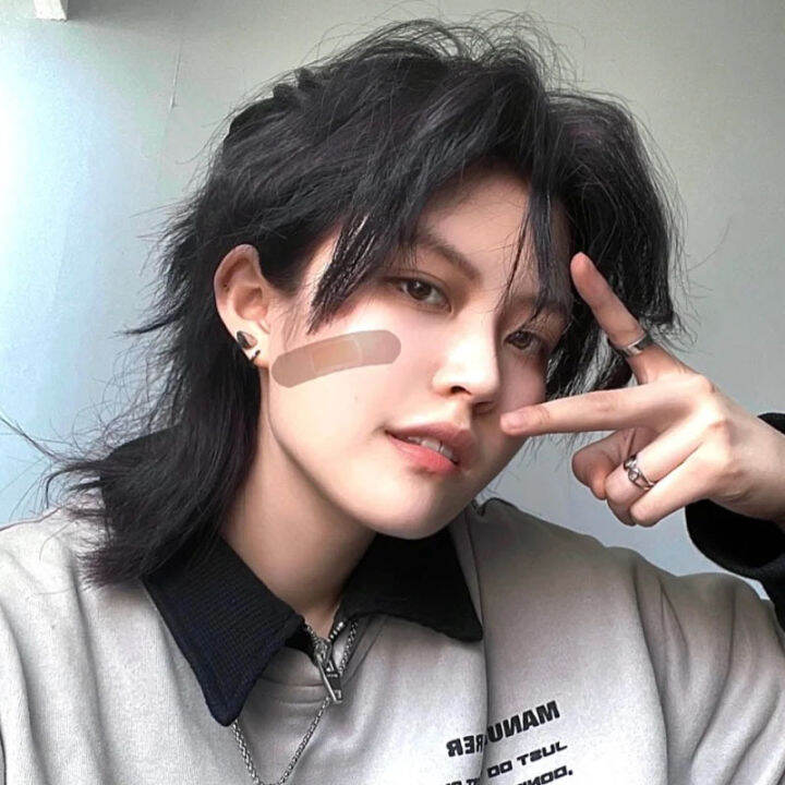 ekor serigala gaya rambut Samurai kepala mulut netral Jepang fluffy ...