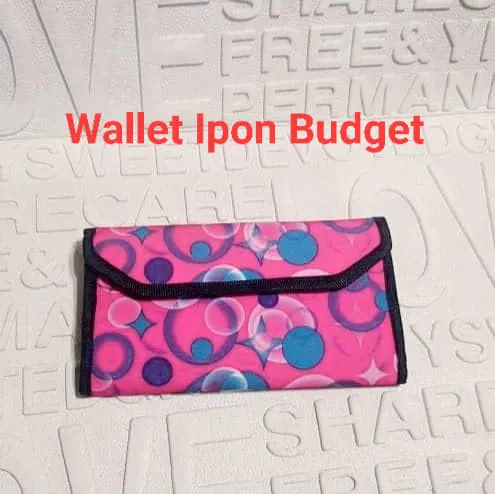 Wallet IPON budget Challenge random design w zipper 19cmx11cm | Lazada PH
