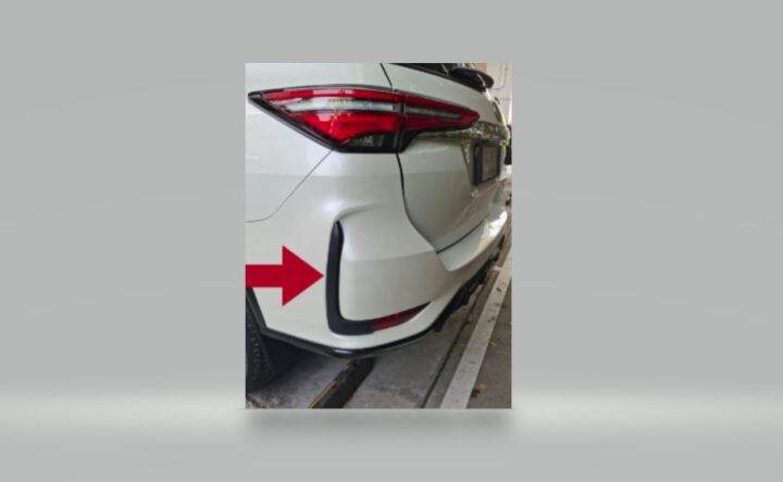 (ของแท้) 52165-YP010 พลาสติก ตกแต่งกันชนหลัง รูปตัว L โตโยต้า ฟอร์จูเน ...