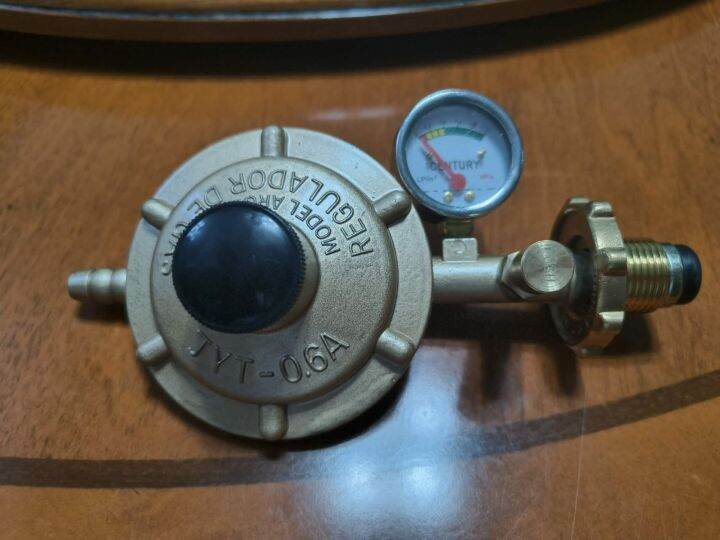 LPG Gas Regulator with Gauge and Safety Pin (M-Gas) Big (de roskas ...