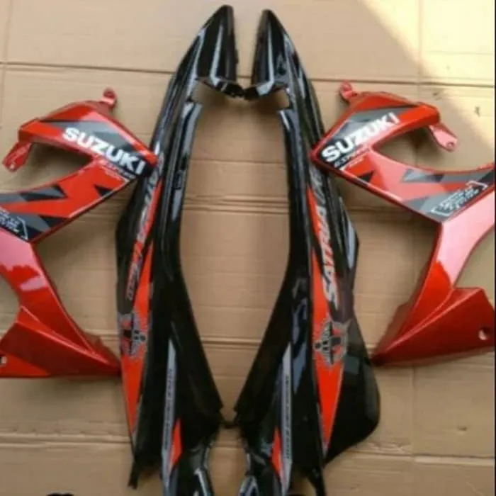 cover body belakang satria fu facelift dan sayap depan plus stripingny ...