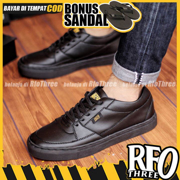 Sepatu Pria Casual Kets Kulit Sneakers Kerja Pesta Kondangan | Lazada ...