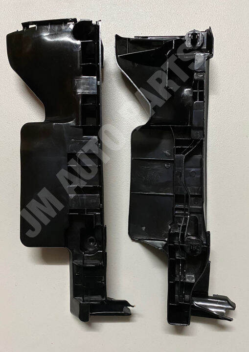 Toyota HiAce Hi-Ace 2013 - 2018 Front Bumper Bracket / Support ...