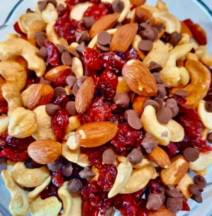 Classic Blend Trail Mix in a bottle - ideal for gift - Imported | Lazada PH