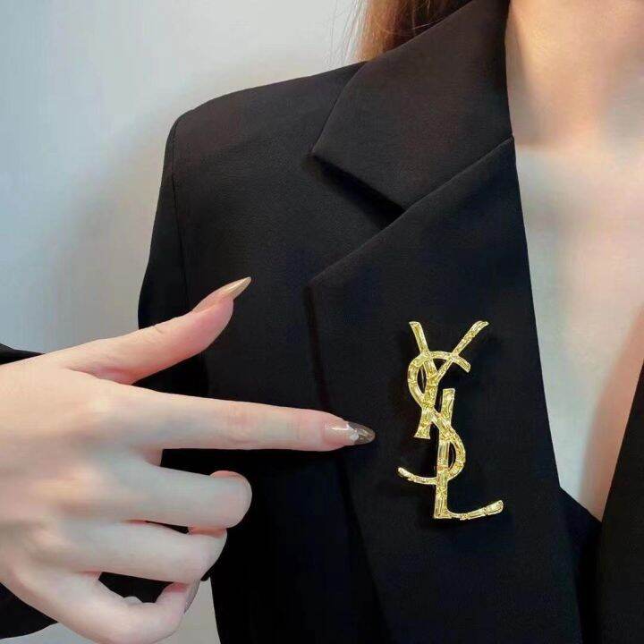 Ysl เข็มกลัดตัวอักษร ระดับไฮเอนด์ ผู้หญิง การออกแบบ ความรู้สึกเฉพาะ pin ...
