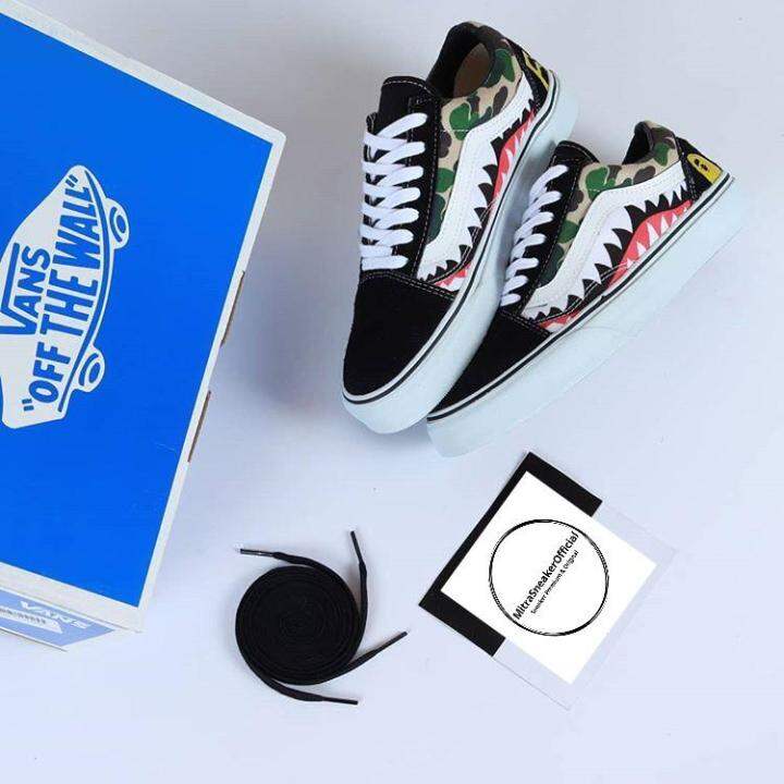Sepatu BAPE x Vans Old Skool WGM Shark Mount Mouths Tooth Camo | Lazada ...