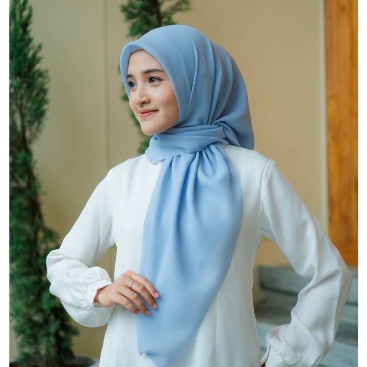 Niskalla Hijab Segi Empat Polos Laser Cut / Jilbab / Kerudung Premium ...