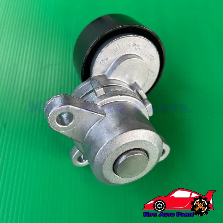 ลูกลอกสายพานหน้าเครื่อง+ขา แท้ 16620-0E020 ยี่ห้อ NISSAN Toyota revo ...